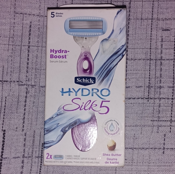 Schick | Bath & Body | Razor | Poshmark
